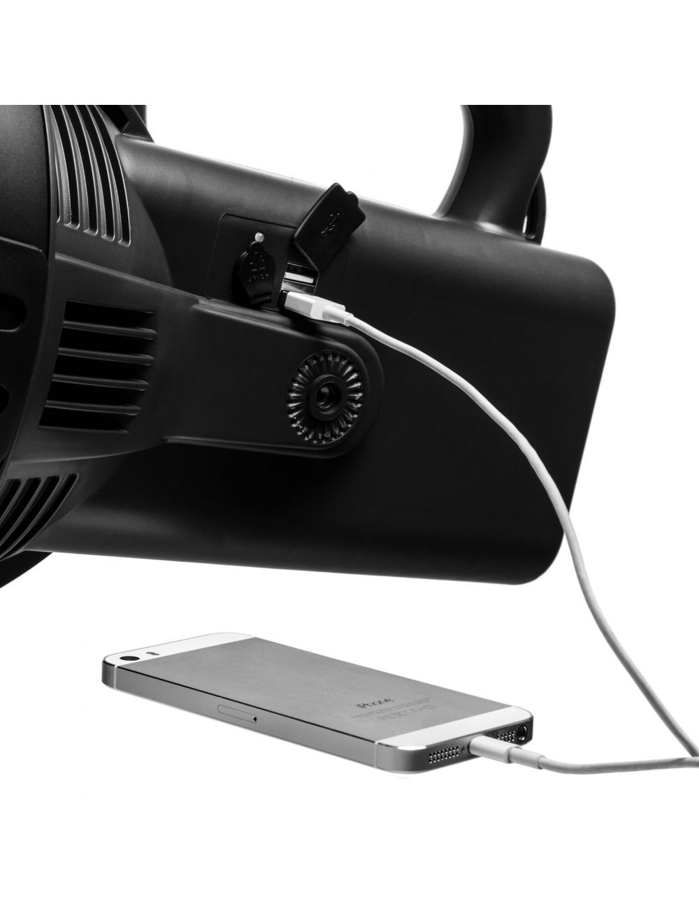 Foco LED recargable con diodo Cree 20W 1600 lumens + powerbank